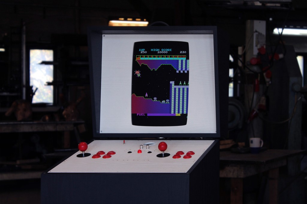 des jeux vidéo en bois – Paper Video Games