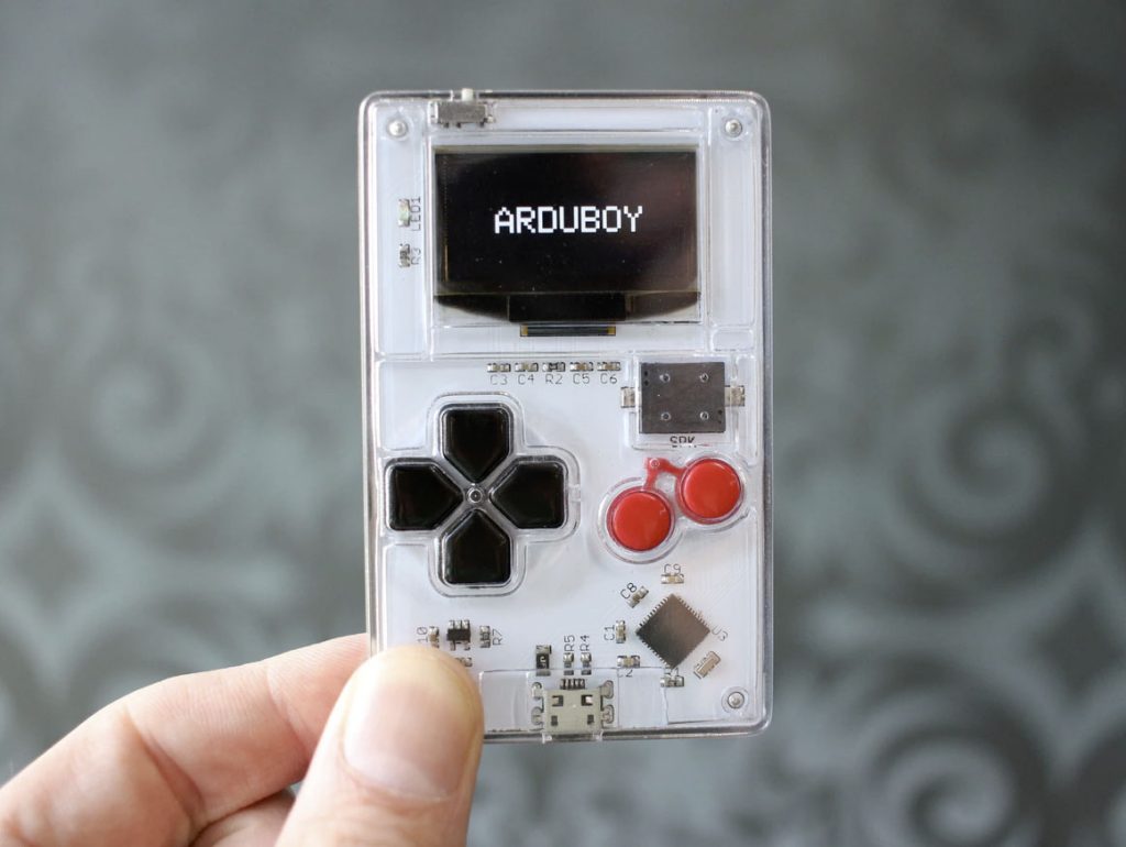 Paper Video Games – Digital + Tangible + Game